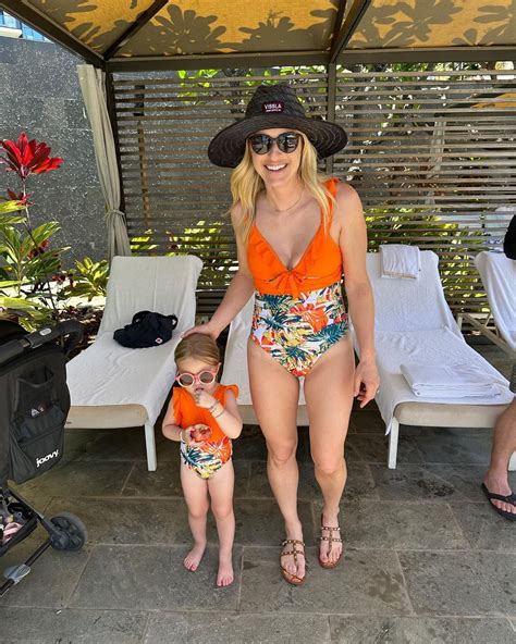 Jasmine Roth Bikini Photos Hgtv Host Swimsuit Pictures Closer Weekly