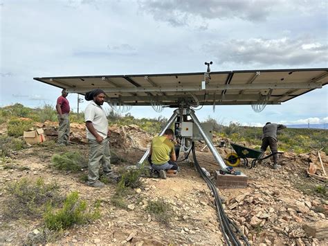 Single Axis Vs Dual Axis Solar Trackers Shielden