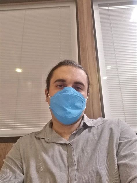 ساعت 1002 مهلاحسام جان میشه مرج ریکوست من رو ببینی؟ حسام الان می بینم Hessam Zaheri 25