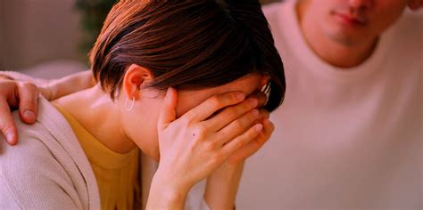 Ways To Help Your Wife Through A Miscarriage Yourtango
