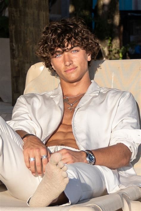 Thestarscomeouttoplay Gavin Casalegno Shirtless Barefoot