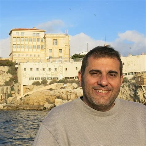 Sylvain Le Bris Agent De Voyages Odyssee Voyages Ultramarina