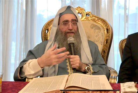 Rabbi Pinto On Rabbis Using Mysticism To Advise People Maroc Local Et