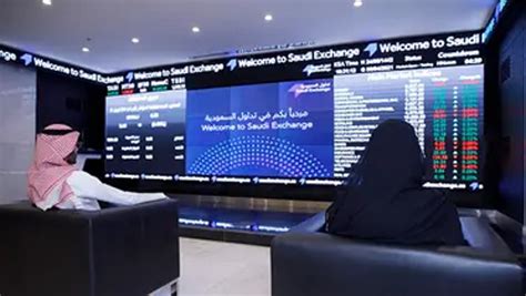مؤشر سوق الأسهم السعودية يغلق مرتفعًا عند 12439 نقطة