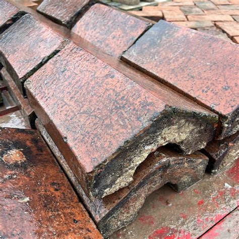 Reclaimed Triangle Brick Wall Coping Job Lot Reclaimed Brick Company