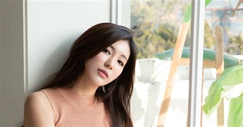 맥심 2년만에 김연정 등장 180도 달라진 섹시미에 구매대란 예고