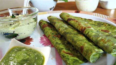 Bathua Parathe Recipe एक बार खा लेंगे बथुआ के पराठे तो भूल जाएंगे