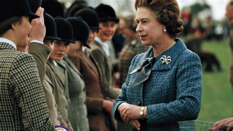 ექსკლუზივი იხილეთ დედოფალ ელისაბედ Ii ის იშვიათი ფოტოები National Geographic ის არქივიდან