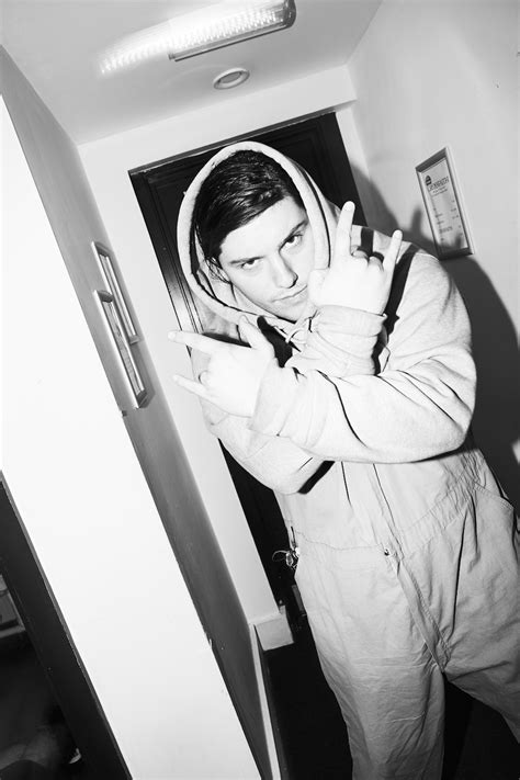 Ocean Grove A Slight Return To Earth Hysteria Magazine
