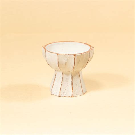 Small Fluted Goblet Bowl 14 White Christmas Central