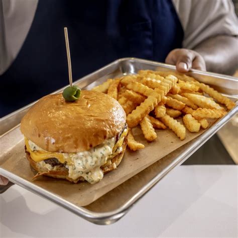 Restaurant Victory Grill Victory Social Eatery