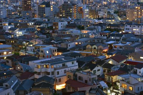 日本樓市2025易升難跌 受惠日圓貶值等4大因素 地緣風險相對低 星島日報