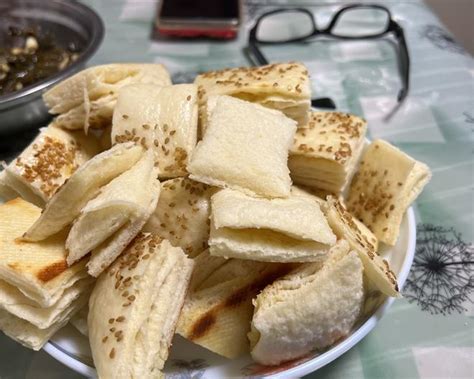 【发面千层饼的做法步骤图，发面千层饼怎么做好吃】樱桃芒果麻麻下厨房