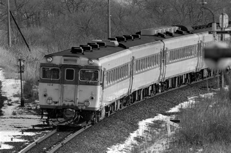 沼ノ端跨線橋から ただいま鉄道写真スキャン中