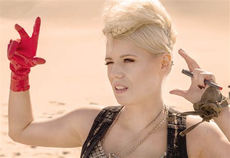 Izabella „izes” Sawicka Emocjonalne Ryzyko Prestiz Trojmiasto