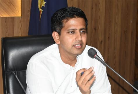 Eci Allows Use Of Alternative Identity Card For The Voters To Cast