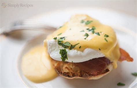 Easy Eggs Benedict Recipe