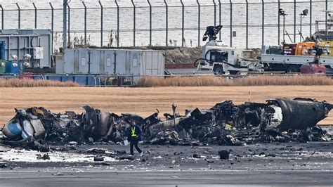 Japan Plane Explosion How Passengers Survived Inside Japan Airlines