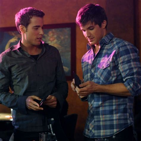 Ethan Ward 90210 Usa Wiki Fandom