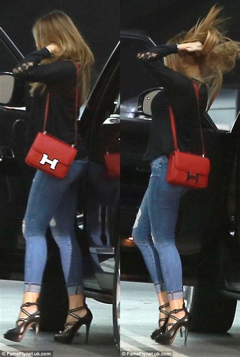 Sofia Vergara Spent Thanksgiving With Joe And Her Strappy Platform Pumps Shoes Post