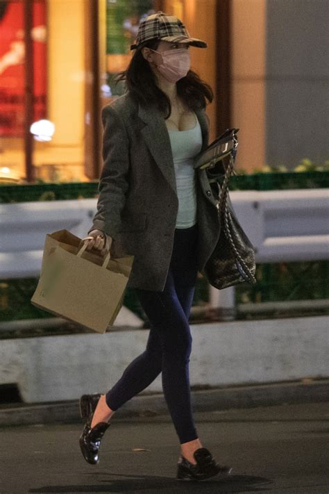 長谷川京子 『金魚妻』での大胆演技の背景に「ママ友との程よい距離感」｜newsポストセブン
