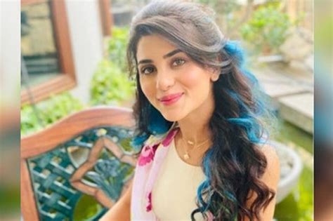 اداکارہ سوہائے علی ابڑو طویل عرصے بعد سکرین پر واپسی کیلئے تیار