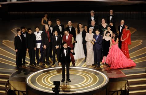 Everything Everywhere All At Once Leads Oscar One News Page VIDEO