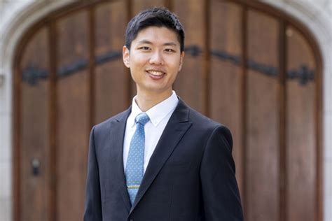 Liu Recieves Prestigious Roberts Fellowship The Source WashU