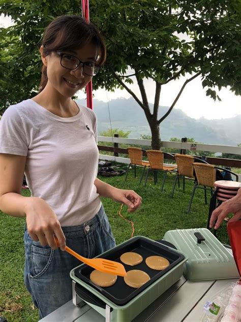 辣媽shania 大家早安 這兩天是露營日，忙裡偷閒 還是要記得提醒大家 今天電烤盤團購最後一天囉