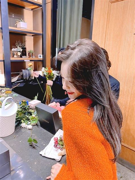 Pin Oleh Chny Di 『 Redvelvet 레드벨벳 』 Selebritas Aktris Gadis Cantik