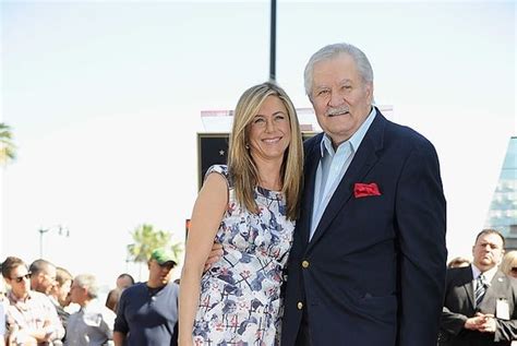 Помер батько Дженніфер Еністон відомий актор Джон Еністон Ivona Ua