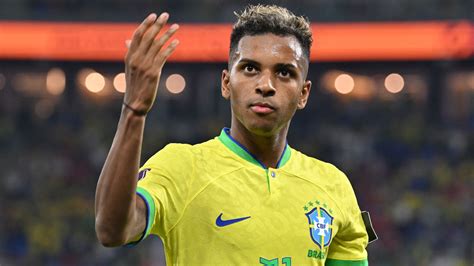 Real Madrids Rodrygo Explains Why Neymar Is His Idol