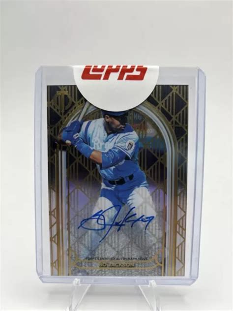 2024 TOPPS TRIBUTE Bo Jackson Iconic Perspectives Auto 30 KC Royals