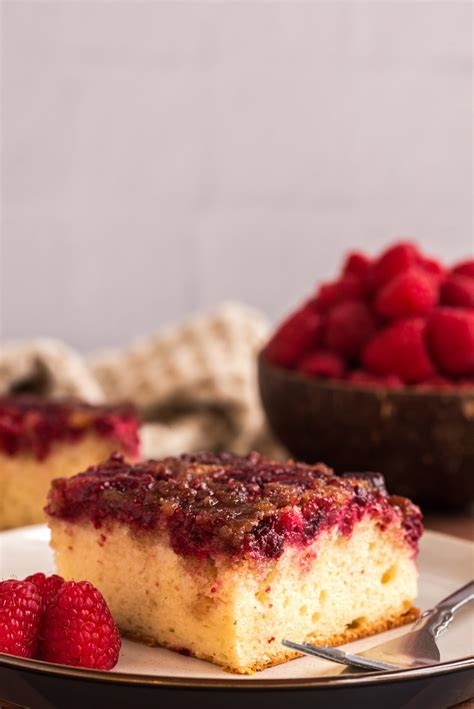 Raspberry Upside Down Cake Amanda S Cookin Cake And Cupcakes