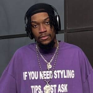 netoszn - Age, Family, Bio | Famous Birthdays