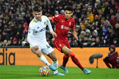Jamie Shackleton Explains Why He Chose Millwall In Temporary Leeds