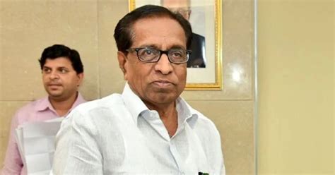 शिंदे गटाचे आमदार अनिल बाबर यांचे निधन रुग्णालयात उपचारादरम्यान घेतला