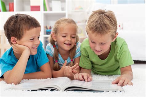 Lesen lernen so können Eltern Ihre Kinder unterstützen