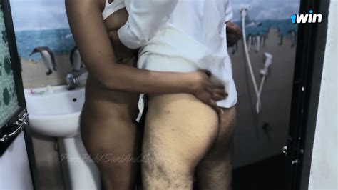 Sri Lankan Hot School Slut Sex With Her Driver After No One At Home She