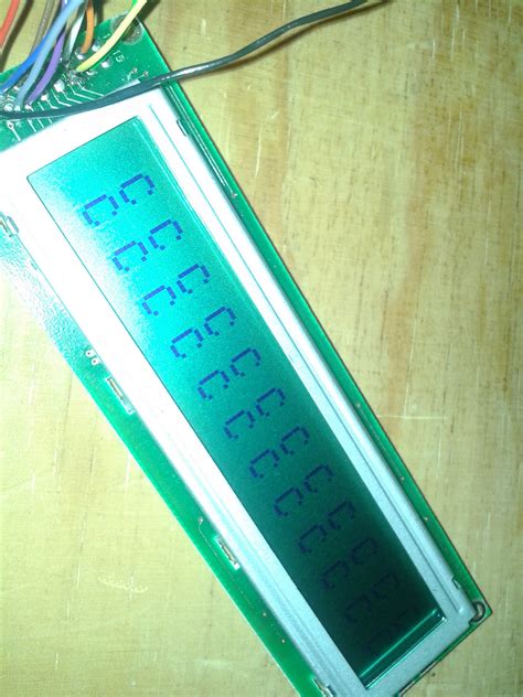 Strange Characters On Alphanumeric Lcd Display Showing Randomly