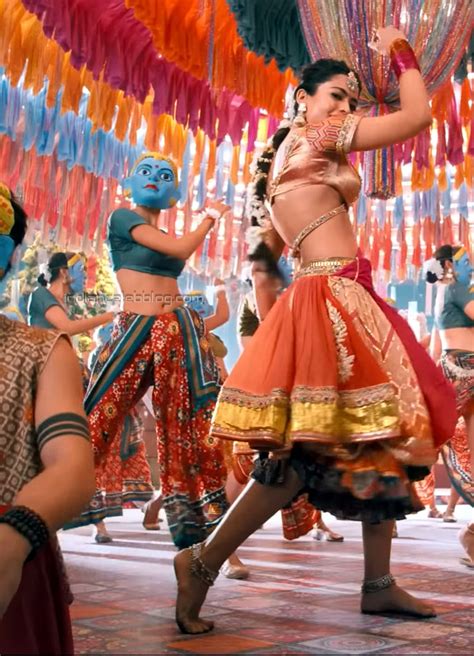 Rashmika Mandanna Hot Navel Varisu Ranjithame Vijay Hd Caps