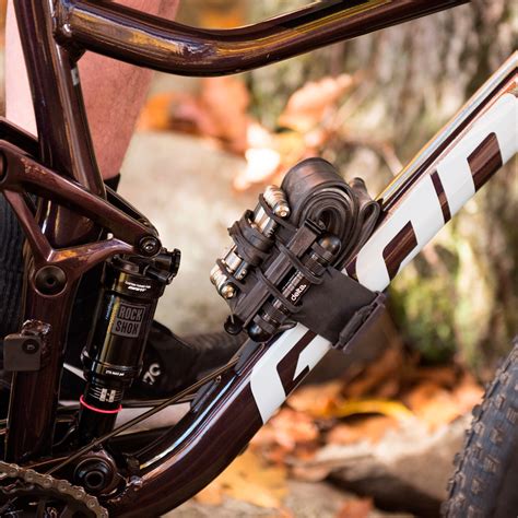 Delta Cycle Announces Stwap Silicone Strap Pinkbike