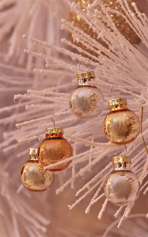 Metallic Mini Baubles Set Of 36 Accessories Prettylittlething