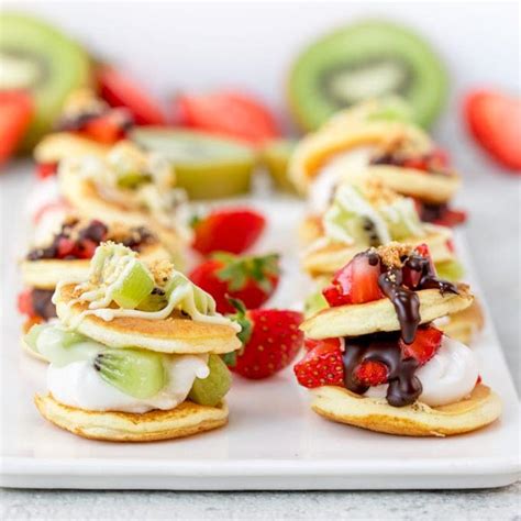 Blini With Fruit