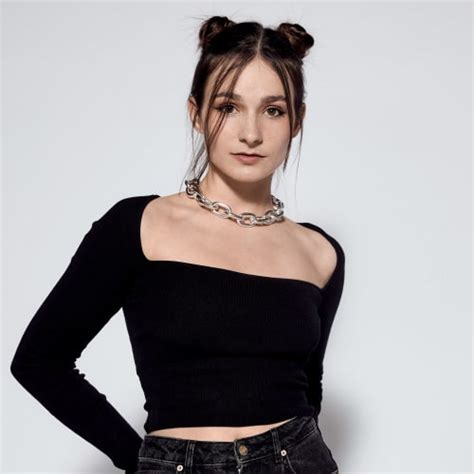 Olivia Vestergaard Værtsprofil Planet Rock