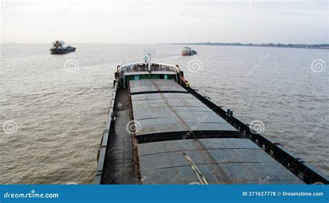 A Loaded Barge Waiting For Its Goods To Be Unloaded Stock Photo Image Of Loaded Marina 271627778