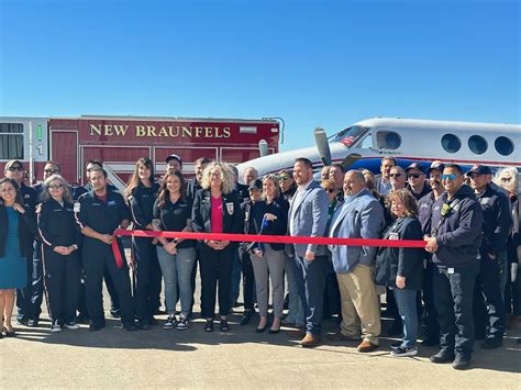 Airlift Texas Celebrates Grand Opening Of New Fixed Wing Base Air Methods