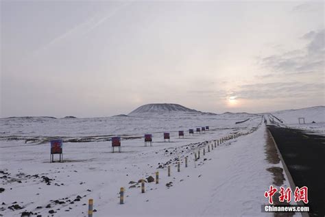 俯瞰白雪覆盖下的乌兰哈达火山博物馆 搜狐大视野 搜狐新闻