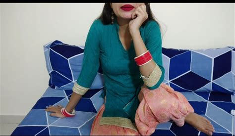 Devar Hintçe seste desi sıcak yengenin tadını çıkarıyor xHamster