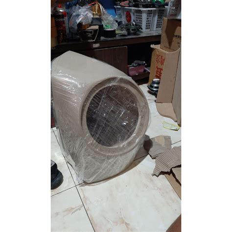 Jual BOK BOX SUDUT SPEAKER SUBWOOFER MOBIL TOYOTA AVANZA CALYA AGYA